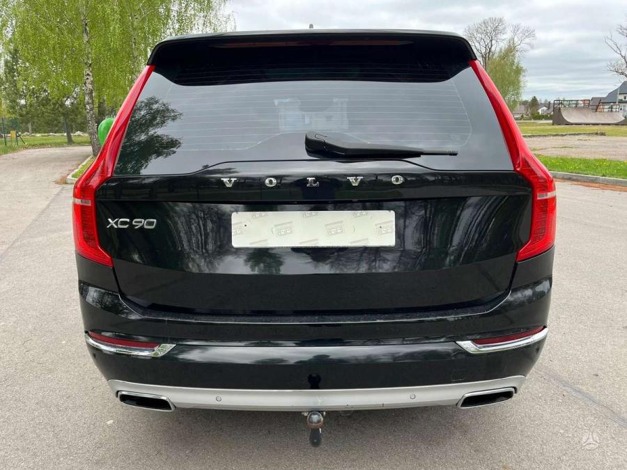 Volvo XC90 2017 in Taurage, with an engine capacity of 1.97 L and mileage of 260 thousand km for 18200 €, photo 6 on AUTOMOTO.COM.LV