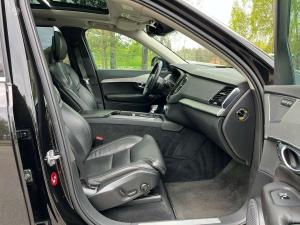 Volvo XC90 2017 in Taurage, with an engine capacity of 1.97 L and mileage of 260 thousand km for 18200 €, photo 12 on AUTOMOTO.COM.LV