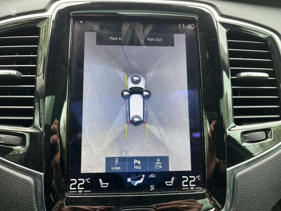 Volvo XC90 2017 in Taurage, with an engine capacity of 1.97 L and mileage of 260 thousand km for 18200 €, photo 15 on AUTOMOTO.COM.LV
