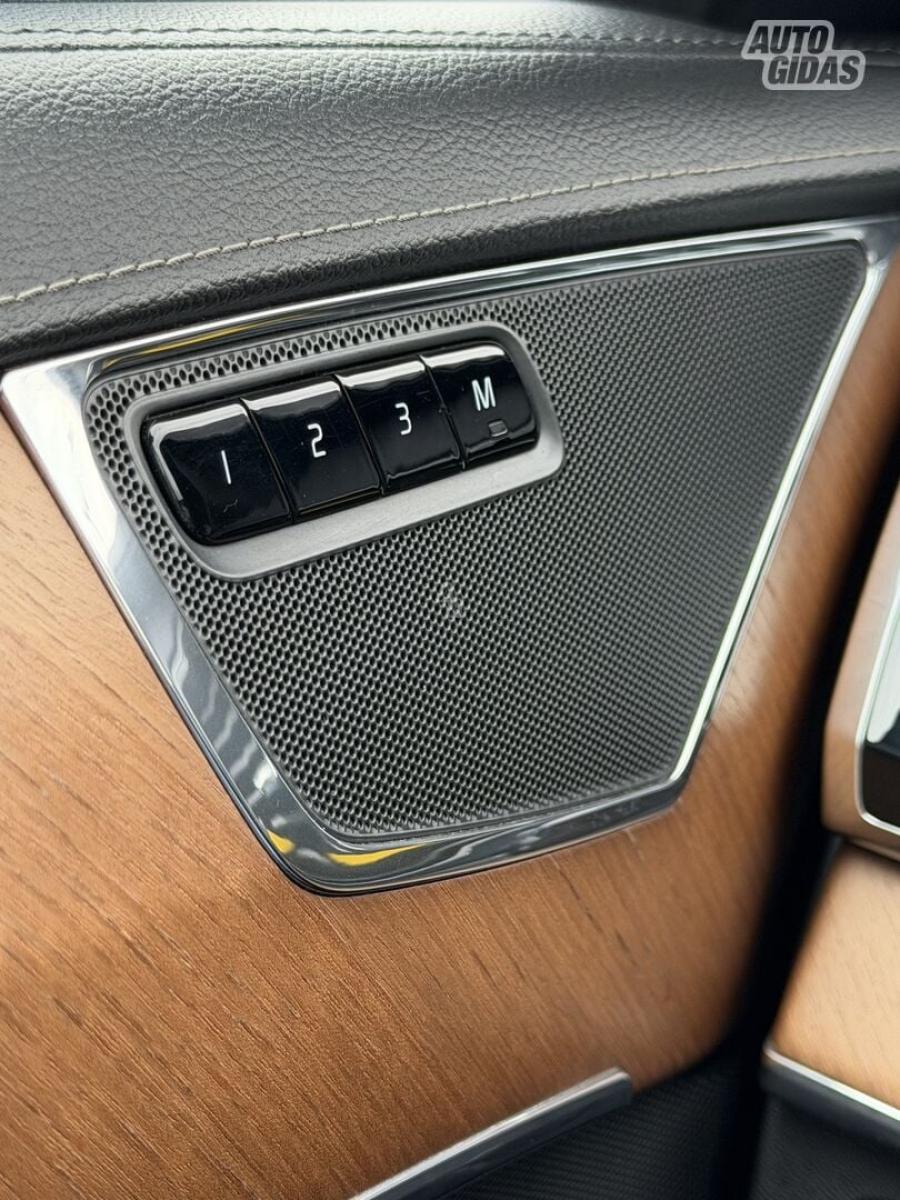 Volvo XC90 2018 in Vilnius, with an engine capacity of 2.00 L and mileage of 192 thousand km for 24000 €, photo 20 on AUTOMOTO.COM.LV