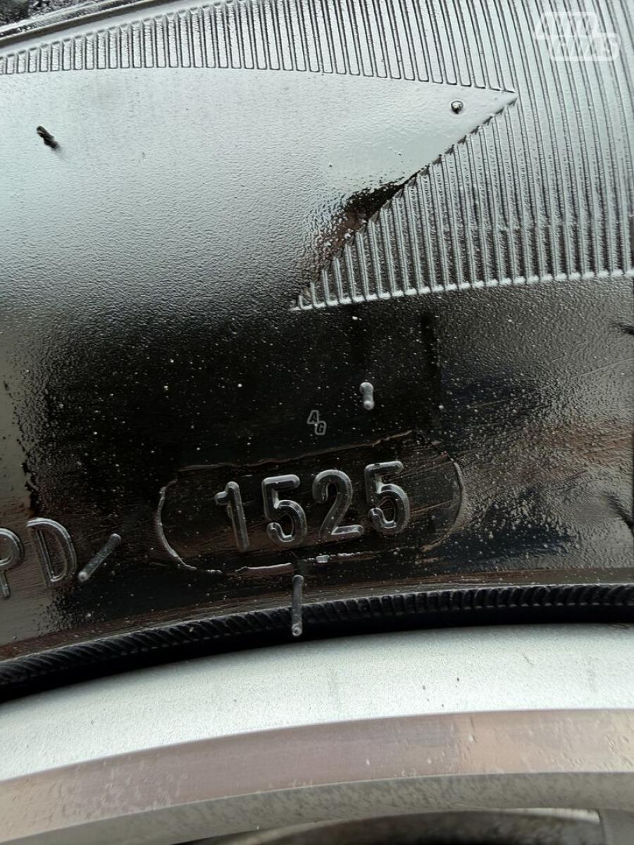 Volvo XC90 2018 in Vilnius, with an engine capacity of 2.00 L and mileage of 192 thousand km for 24000 €, photo 28 on AUTOMOTO.COM.LV