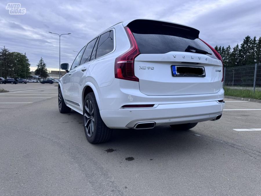 Volvo XC90 2018 in Vilnius, with an engine capacity of 2.00 L and mileage of 182 thousand km for 28000 €, photo 11 on AUTOMOTO.COM.LV
