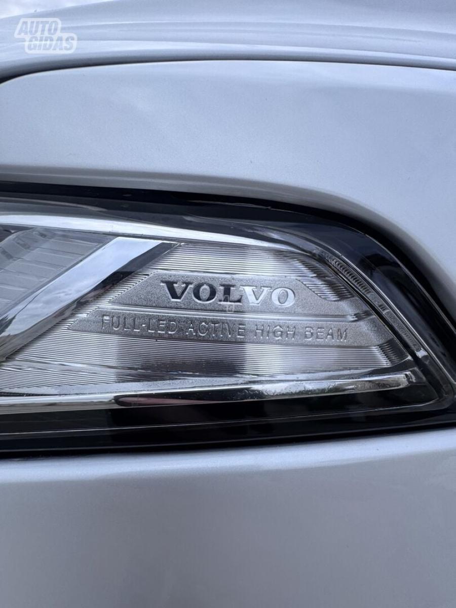Volvo XC90 2018 in Vilnius, with an engine capacity of 2.00 L and mileage of 182 thousand km for 28000 €, photo 16 on AUTOMOTO.COM.LV
