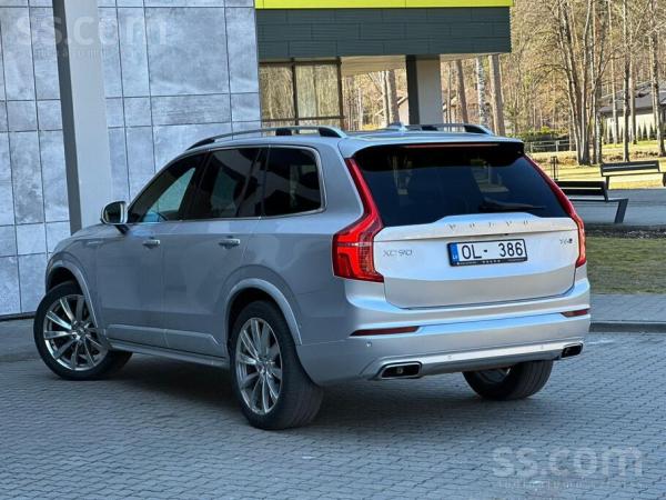 Volvo XC90 2018 in Riga, with an engine capacity of 2.00 L and mileage of 144 thousand km for 28500 €, photo 4 on AUTOMOTO.COM.LV