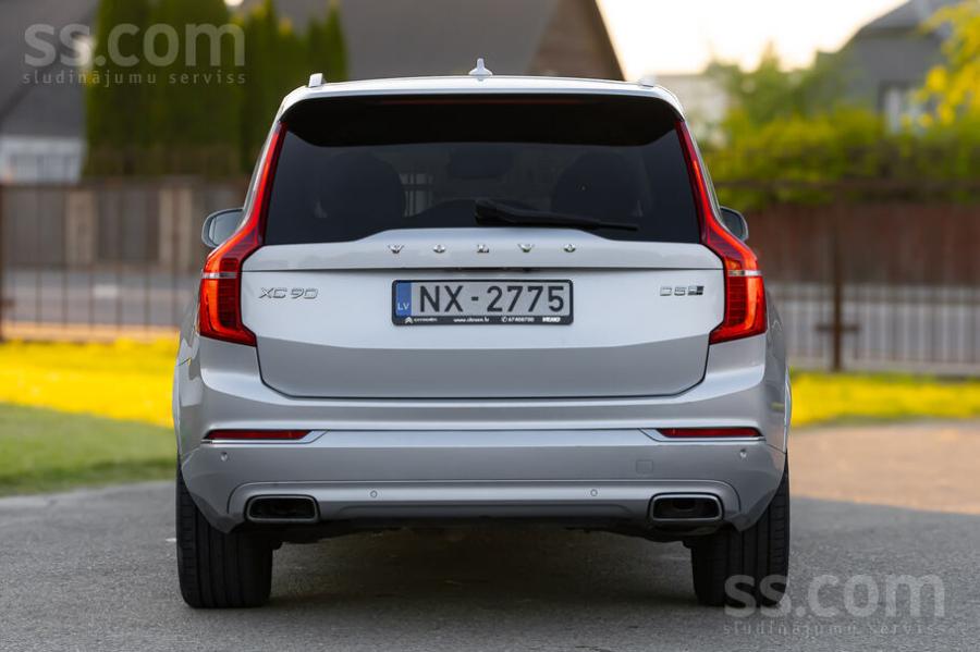 Volvo XC90 2018 Jelgava, ar dzinēja tilpumu 2.00 L un nobraukumu 330 tūkst. km par 18900 €, foto 13 vietnē AUTOMOTO.COM.LV