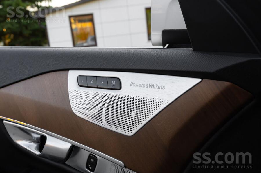 Volvo XC90 2018 Jelgava, ar dzinēja tilpumu 2.00 L un nobraukumu 330 tūkst. km par 18900 €, foto 29 vietnē AUTOMOTO.COM.LV