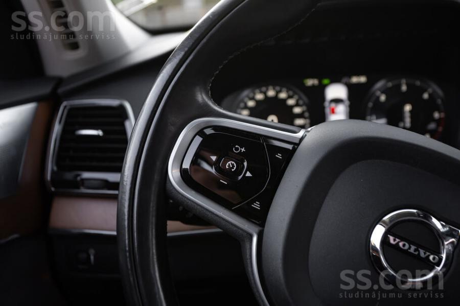 Volvo XC90 2018 Jelgava, ar dzinēja tilpumu 2.00 L un nobraukumu 330 tūkst. km par 18900 €, foto 45 vietnē AUTOMOTO.COM.LV
