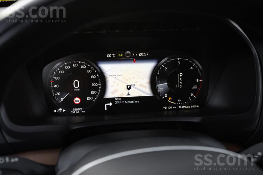 Volvo XC90 2018 Jelgava, ar dzinēja tilpumu 2.00 L un nobraukumu 330 tūkst. km par 18900 €, foto 47 vietnē AUTOMOTO.COM.LV