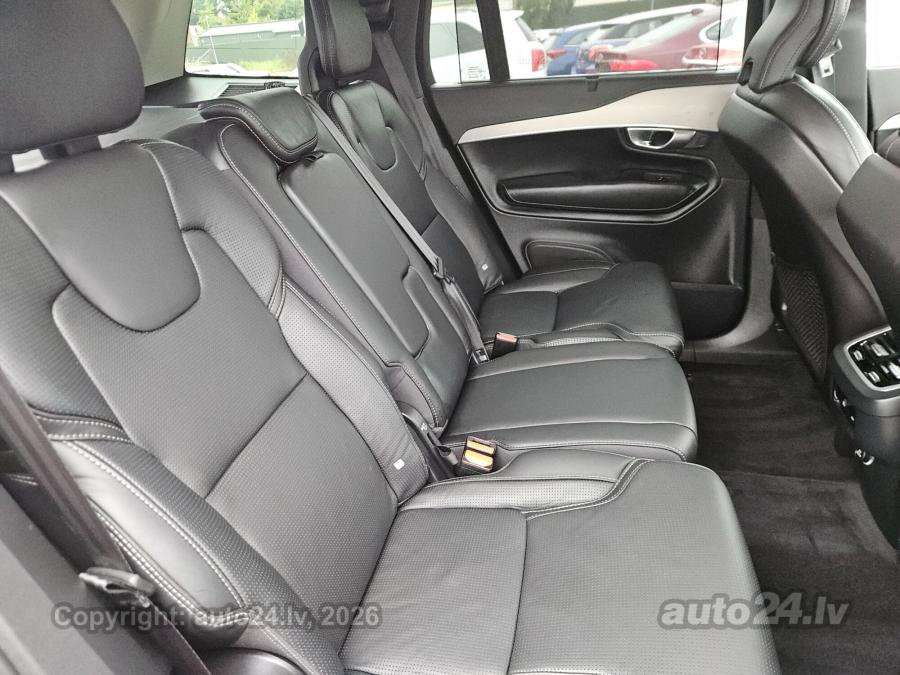Volvo XC90 2018 in Tartu, with an engine capacity of 2.00 L and mileage of 235 thousand km for 24950 €, photo 12 on AUTOMOTO.COM.LV