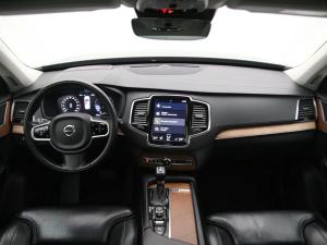 Volvo XC90 2019 in Vilnius, with an engine capacity of 2.00 L and mileage of 225 thousand km for 26599 €, photo 3 on AUTOMOTO.COM.LV