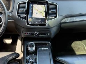 Volvo XC90 2019 in Riga, with an engine capacity of 2.00 L and mileage of 268 thousand km for 24500 €, photo 9 on AUTOMOTO.COM.LV
