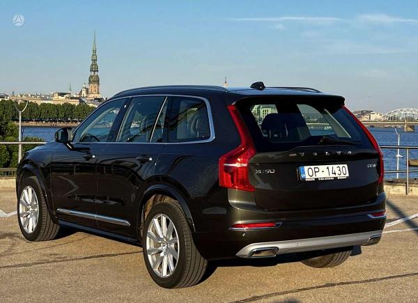 Volvo XC90 2019 Rīga, ar dzinēja tilpumu 1.97 L un nobraukumu 121 tūkst. km par 32555 €, foto 6 vietnē AUTOMOTO.COM.LV