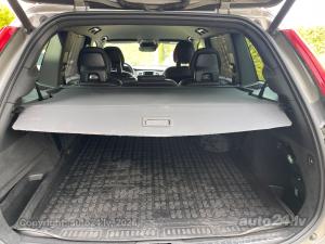 Volvo XC90 2019 Tallina, ar dzinēja tilpumu 2.00 L un nobraukumu 134 tūkst. km par 36900 €, foto 19 vietnē AUTOMOTO.COM.LV