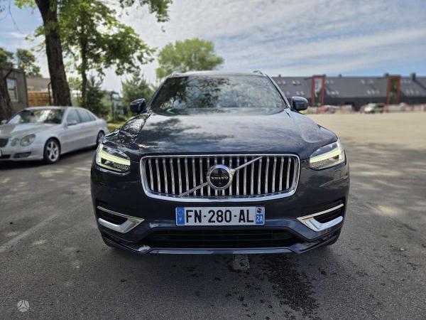 Volvo XC90 2020 Klaipėda, ar dzinēja tilpumu 2.00 L un nobraukumu 250 tūkst. km par 25200 €, foto 4 vietnē AUTOMOTO.COM.LV