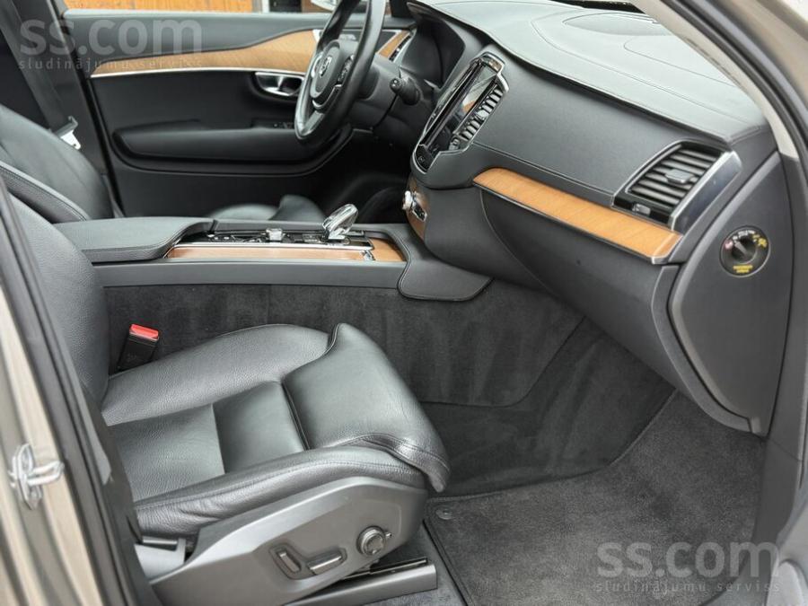 Volvo XC90 2021 in Riga, with an engine capacity of 2.00 L and mileage of 209 thousand km for 29500 €, photo 17 on AUTOMOTO.COM.LV