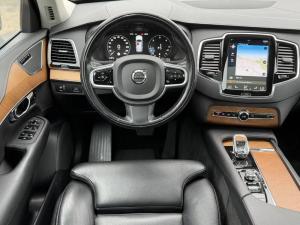 Volvo XC90 2021 in Riga, with an engine capacity of 2.00 L and mileage of 209 thousand km for 29500 €, photo 8 on AUTOMOTO.COM.LV