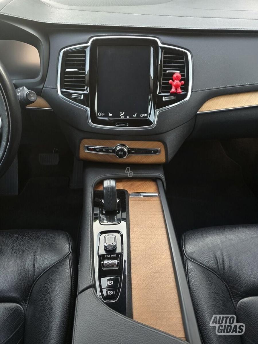 Volvo XC90 2021 Kauņa, ar dzinēja tilpumu 2.00 L un nobraukumu 135 tūkst. km par 29900 €, foto 15 vietnē AUTOMOTO.COM.LV