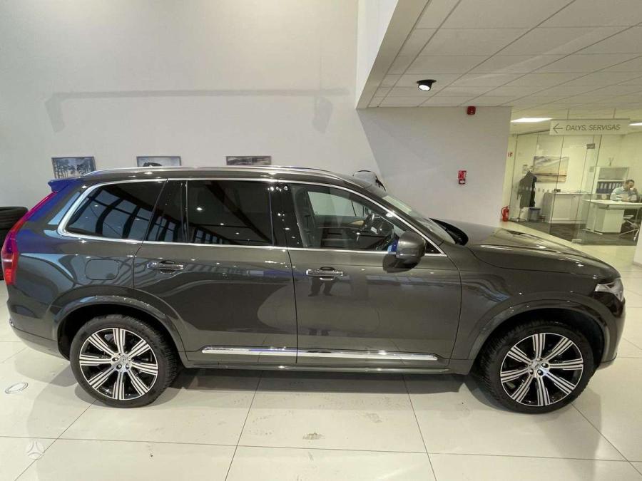 Volvo XC90 2022 Klaipėda, ar dzinēja tilpumu 1.97 L un nobraukumu 28 tūkst. km par 44600 €, foto 2 vietnē AUTOMOTO.COM.LV