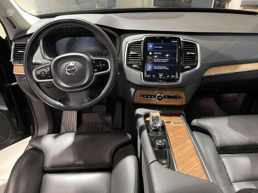 Volvo XC90 2022 Klaipėda, ar dzinēja tilpumu 1.97 L un nobraukumu 28 tūkst. km par 44600 €, foto 6 vietnē AUTOMOTO.COM.LV