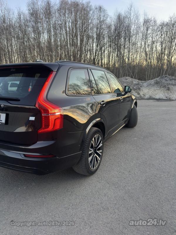 Volvo XC90 2023 Tallina, ar dzinēja tilpumu 2.00 L un nobraukumu 60 tūkst. km par 60000 €, foto 4 vietnē AUTOMOTO.COM.LV