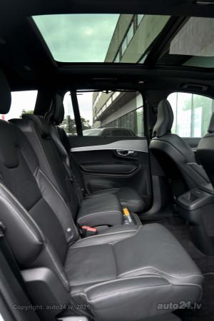 Volvo XC90 2024 Tallina, ar dzinēja tilpumu 2.00 L un nobraukumu 26 tūkst. km par 61990 €, foto 12 vietnē AUTOMOTO.COM.LV