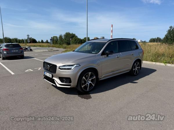 Volvo XC90 2024 Tallina, ar dzinēja tilpumu 2.00 L un nobraukumu 45 tūkst. km par 65400 €, foto 2 vietnē AUTOMOTO.COM.LV