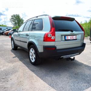 Green Volvo XC90 2003 in Daugavpils, with an engine capacity of 2.40 L and mileage of 0 thousand km for 41500 €, photo 5 on AUTOMOTO.COM.LV