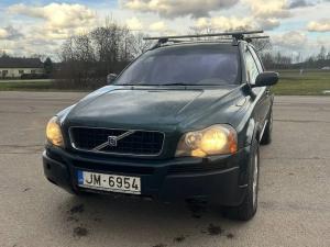 Green Volvo XC90 2003 in Grobiņa, with an engine capacity of 2.40 L and mileage of 408 thousand km for 2800 €, photo 3 on AUTOMOTO.COM.LV