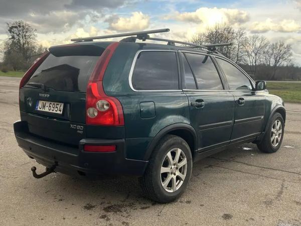 Zaļš Volvo XC90 2003 Grobiņa, ar dzinēja tilpumu 2.40 L un nobraukumu 408 tūkst. km par 2800 €, foto 7 vietnē AUTOMOTO.COM.LV