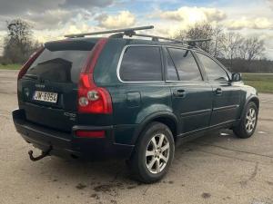 Green Volvo XC90 2003 in Grobiņa, with an engine capacity of 2.40 L and mileage of 408 thousand km for 2800 €, photo 8 on AUTOMOTO.COM.LV