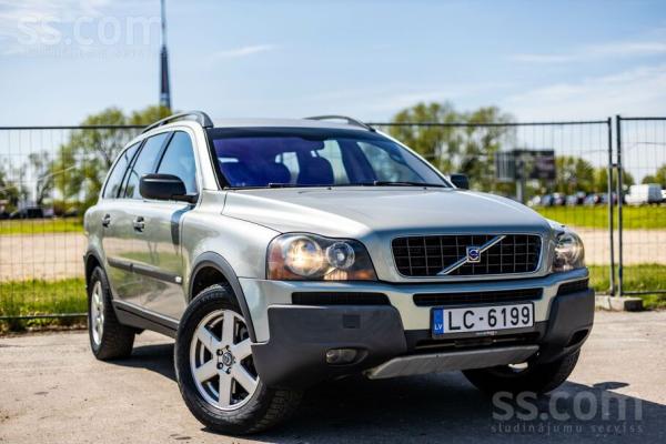 Zaļš Volvo XC90 2004 Rīga, ar dzinēja tilpumu 2.40 L un nobraukumu 274 tūkst. km par 5000 €, foto 2 vietnē AUTOMOTO.COM.LV