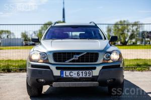 Zaļš Volvo XC90 2004 Rīga, ar dzinēja tilpumu 2.40 L un nobraukumu 274 tūkst. km par 5000 €, foto 3 vietnē AUTOMOTO.COM.LV