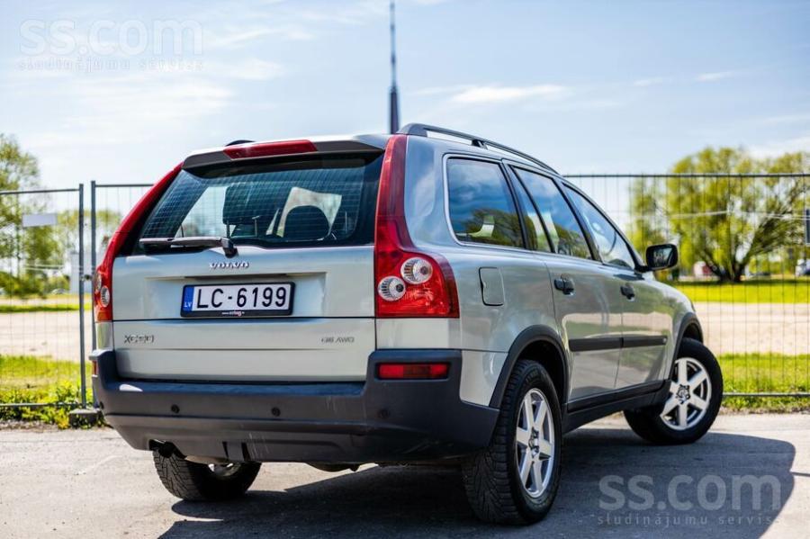 Zaļš Volvo XC90 2004 Rīga, ar dzinēja tilpumu 2.40 L un nobraukumu 274 tūkst. km par 5000 €, foto 7 vietnē AUTOMOTO.COM.LV