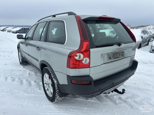 Zaļš Volvo XC90 2004 Giraitė, ar dzinēja tilpumu 2.40 L un nobraukumu 280 tūkst. km par 2950 €, foto 7 vietnē AUTOMOTO.COM.LV