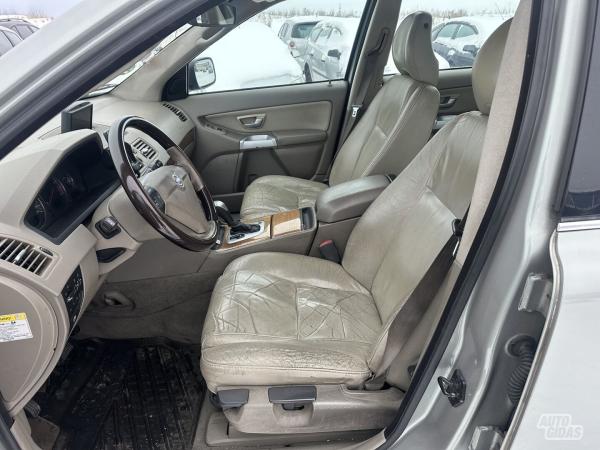 Zaļš Volvo XC90 2004 Giraitė, ar dzinēja tilpumu 2.40 L un nobraukumu 280 tūkst. km par 2950 €, foto 10 vietnē AUTOMOTO.COM.LV