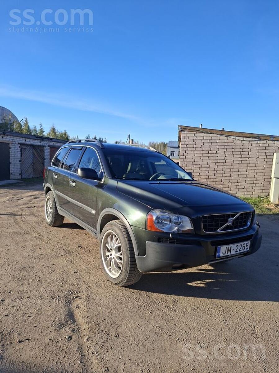 Zaļš Volvo XC90 2004 Madona, ar dzinēja tilpumu 2.40 L un nobraukumu 432 tūkst. km par 2700 €, foto 3 vietnē AUTOMOTO.COM.LV