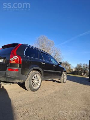 Zaļš Volvo XC90 2004 Madona, ar dzinēja tilpumu 2.40 L un nobraukumu 432 tūkst. km par 2700 €, foto 4 vietnē AUTOMOTO.COM.LV