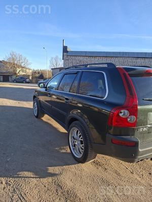 Zaļš Volvo XC90 2004 Madona, ar dzinēja tilpumu 2.40 L un nobraukumu 432 tūkst. km par 2700 €, foto 5 vietnē AUTOMOTO.COM.LV