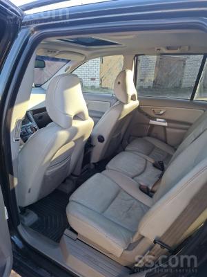 Zaļš Volvo XC90 2004 Madona, ar dzinēja tilpumu 2.40 L un nobraukumu 432 tūkst. km par 2700 €, foto 7 vietnē AUTOMOTO.COM.LV