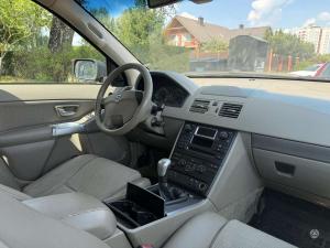 Zaļš Volvo XC90 2004 Kauņa, ar dzinēja tilpumu 2.40 L un nobraukumu 350 tūkst. km par 3300 €, foto 16 vietnē AUTOMOTO.COM.LV