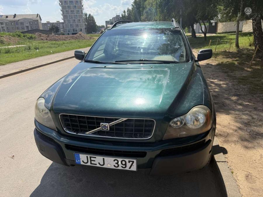 Zaļš Volvo XC90 2004 Kauņa, ar dzinēja tilpumu 2.40 L un nobraukumu 350 tūkst. km par 3300 €, foto 3 vietnē AUTOMOTO.COM.LV