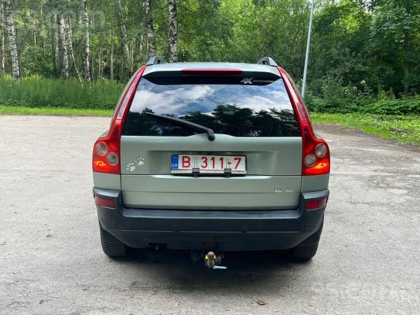 Зеленый Вольво ХС90 2004 в Рига, объемом двигателя 2.40 л и пробегом 0 тыс. км за 3100 €, фото 4 на AUTOMOTO.COM.LV