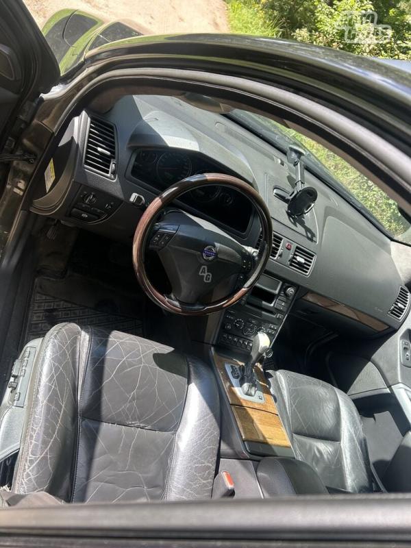 Zaļš Volvo XC90 2004 Klaipėda, ar dzinēja tilpumu 2.40 L un nobraukumu 448 tūkst. km par 2400 €, foto 6 vietnē AUTOMOTO.COM.LV