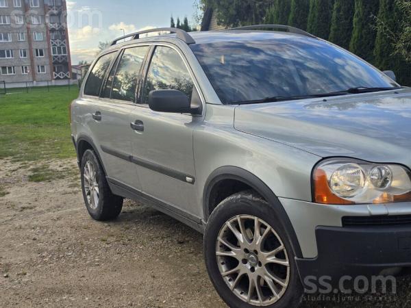 Zaļš Volvo XC90 2004 Jelgava, ar dzinēja tilpumu 2.40 L un nobraukumu 458 tūkst. km par 2100 €, foto 10 vietnē AUTOMOTO.COM.LV
