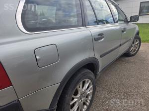 Zaļš Volvo XC90 2004 Jelgava, ar dzinēja tilpumu 2.40 L un nobraukumu 458 tūkst. km par 1999 €, foto 19 vietnē AUTOMOTO.COM.LV