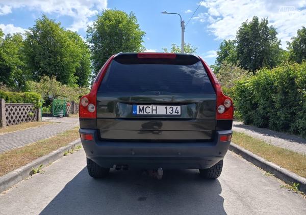 Зеленый Вольво ХС90 2005 в Науйойи-Акмяне, объемом двигателя 2.40 л и пробегом 345 тыс. км за 2900 €, фото 6 на AUTOMOTO.COM.LV