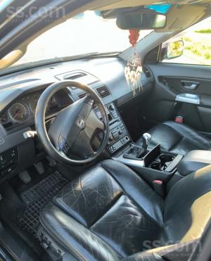 Zaļš Volvo XC90 2005 Ventspils, ar dzinēja tilpumu 2.40 L un nobraukumu 492 tūkst. km par 1500 €, foto 6 vietnē AUTOMOTO.COM.LV