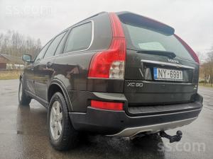 Green Volvo XC90 2006 in Daugavpils, with an engine capacity of 2.40 L and mileage of 0 thousand km for 4850 €, photo 1 on AUTOMOTO.COM.LV