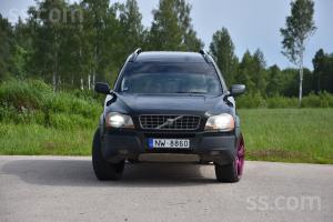 Green Volvo XC90 2006 in Preili, with an engine capacity of 2.40 L and mileage of 323 thousand km for 5500 €, photo 6 on AUTOMOTO.COM.LV