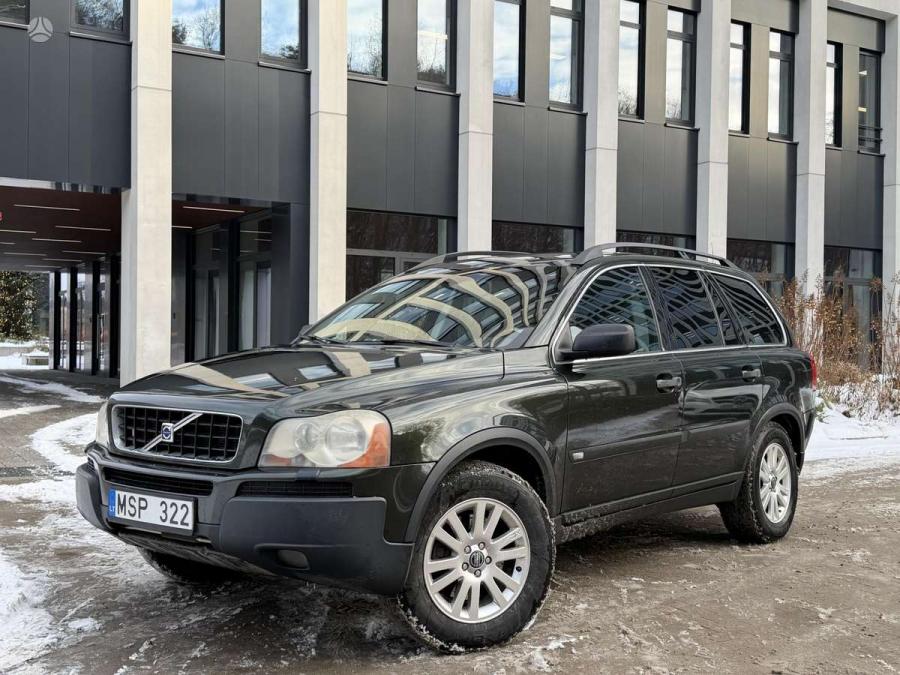 Green Volvo XC90 2006 in Vilnius, with an engine capacity of 2.40 L and mileage of 470 thousand km for 4200 €, photo 2 on AUTOMOTO.COM.LV